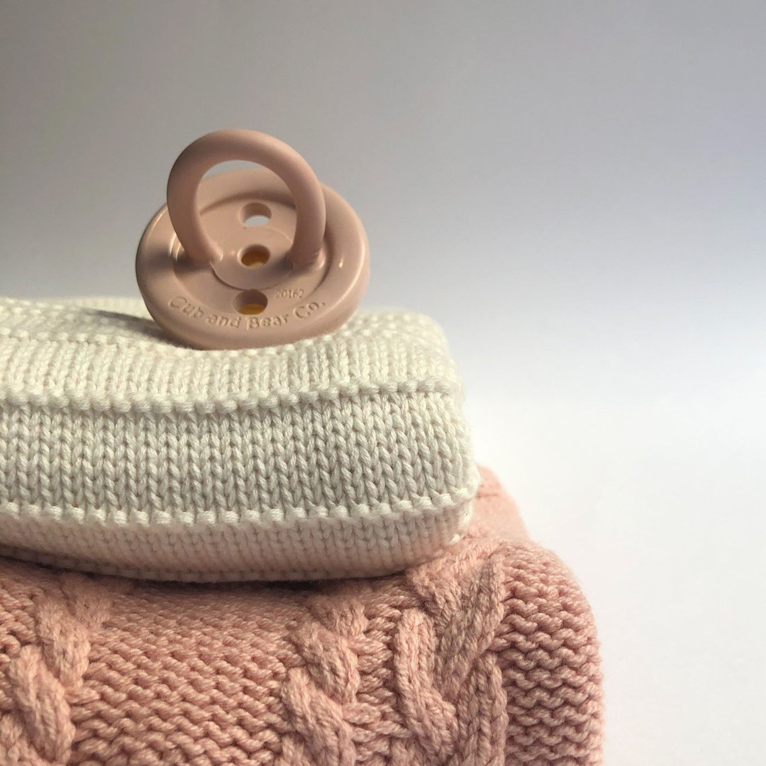 Natural Rubber Dummies by Cub and Bear – Little Earth Nest